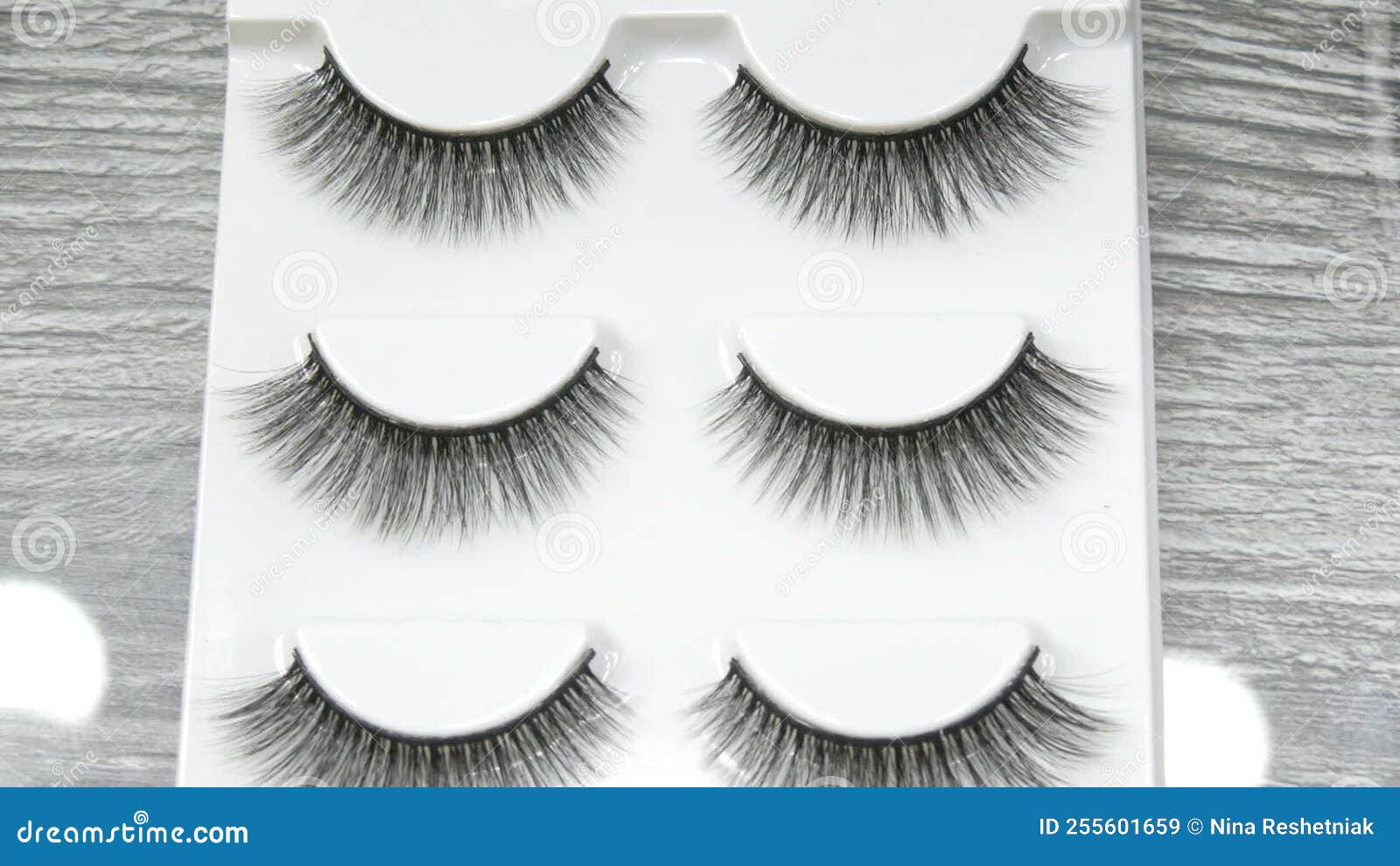 False Black Long Large Fluffy Artificial Eyelashes in a Special Box ...