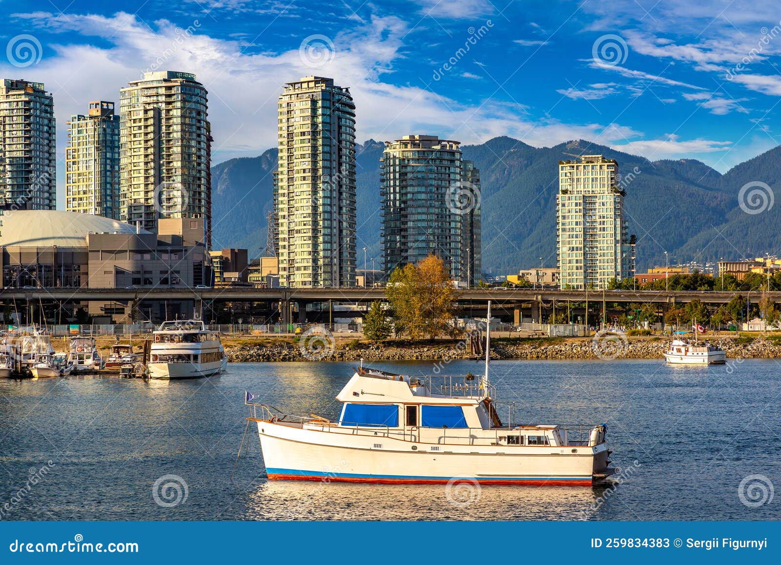 False Creek in Vancouver, Canada Stock Image - Image of ocean, marina ...