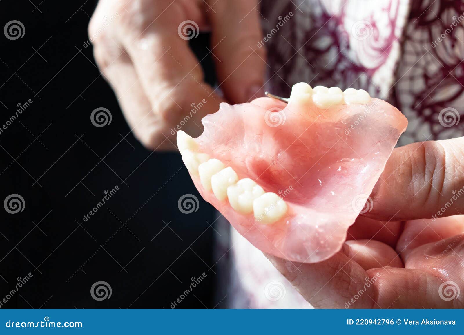 False Jaw in Womans Hand Close Up Stock Photo - Image of doctor, ache ...