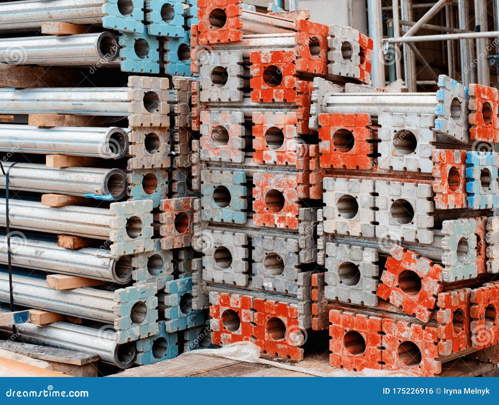 Falsework Decking System Legs for Construction of Suspended Reinforced ...