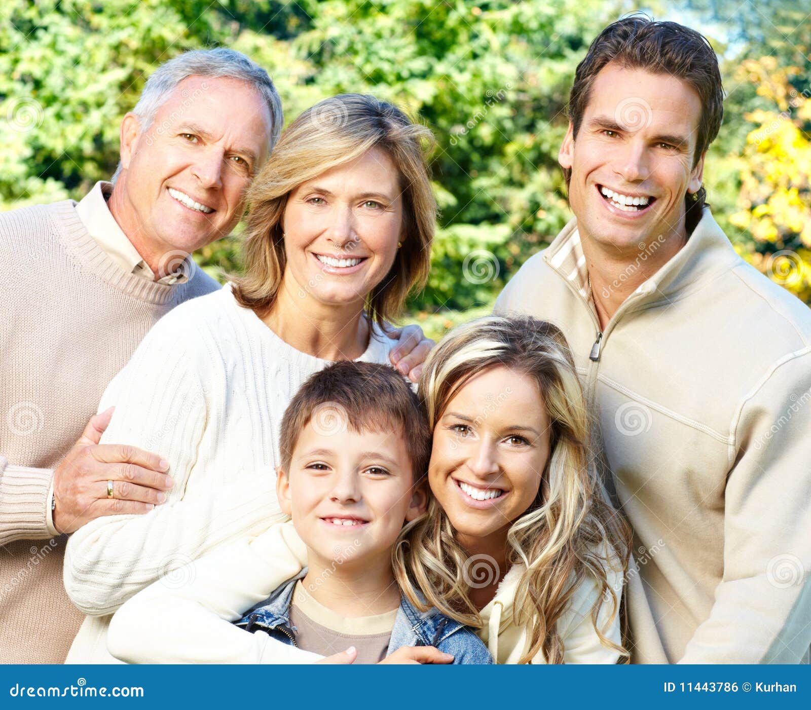 Famiglia felice fotografia stock. Immagine di maturo - 11443786