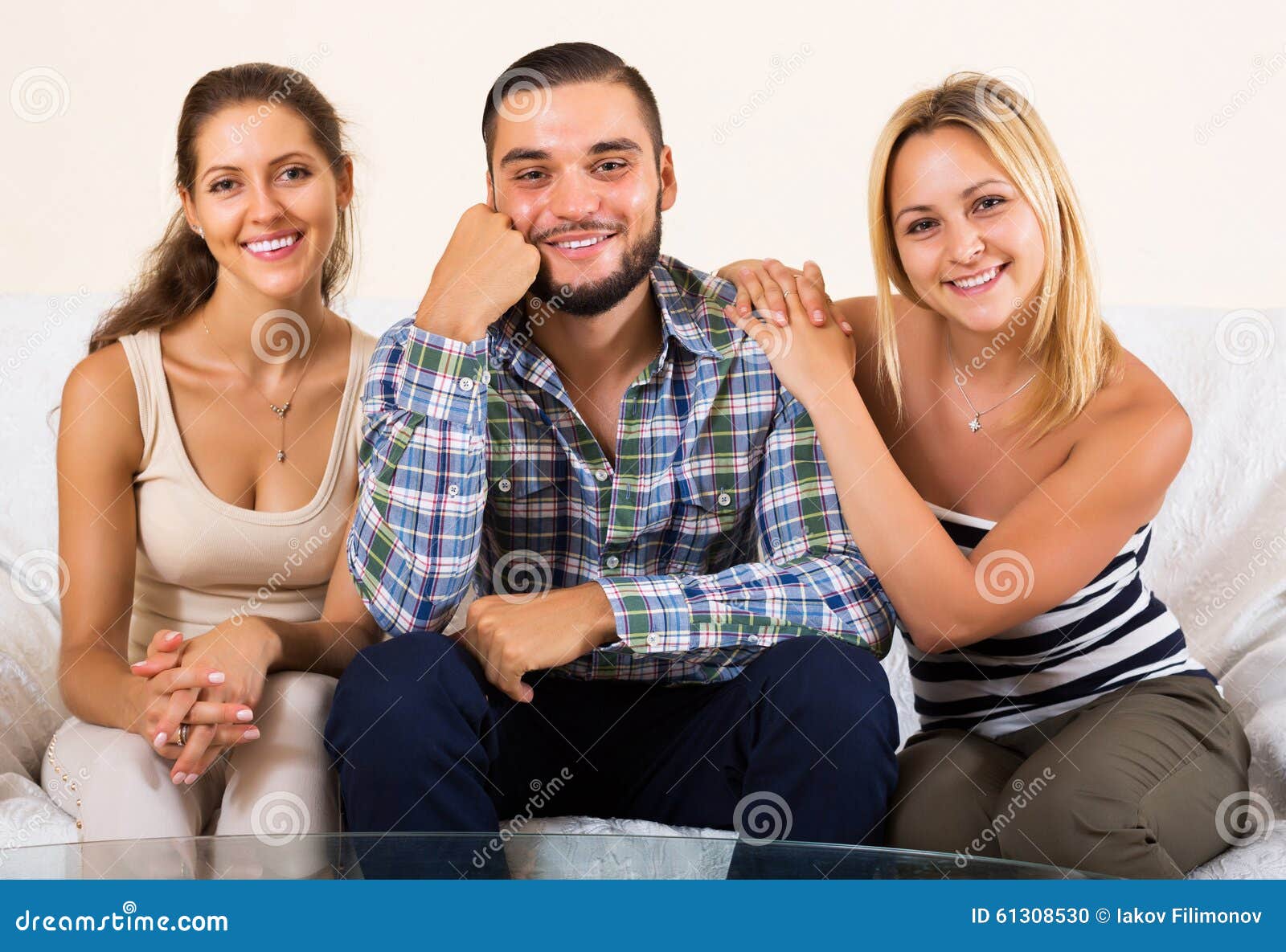 Famiglia poligama moderna fotografia stock. Immagine di fidanzato ...