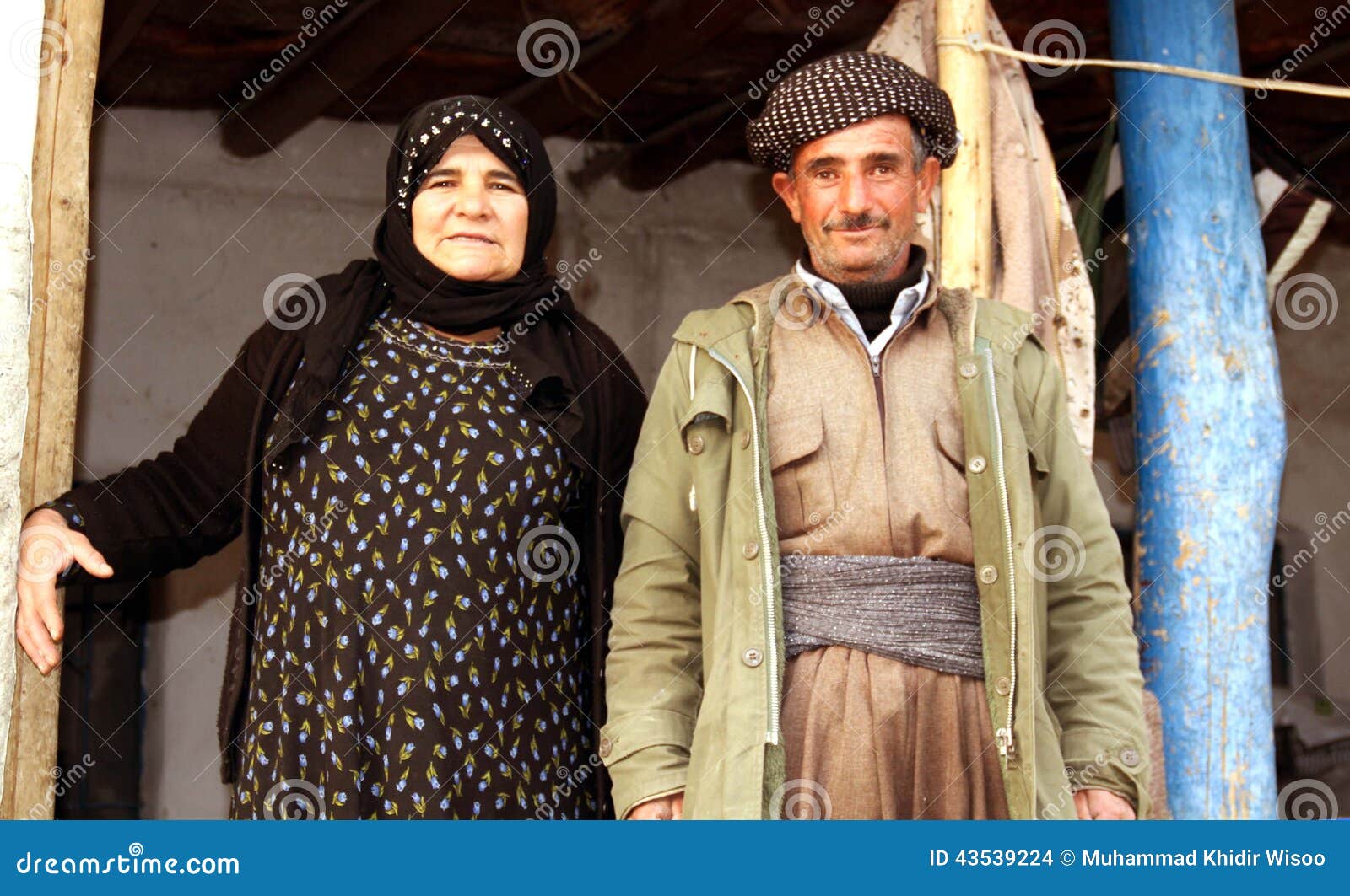 Familia kurda imagen de archivo editorial. Imagen de tipo - 43539224