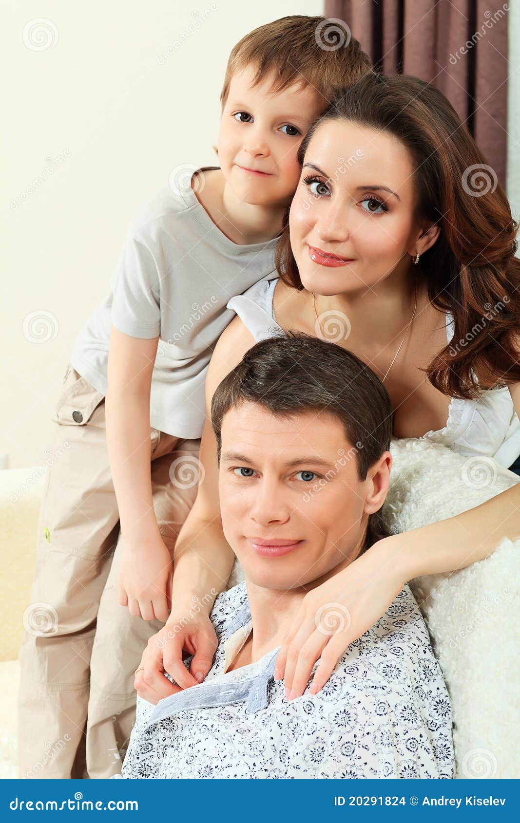 Family Picture. Image: 20291824