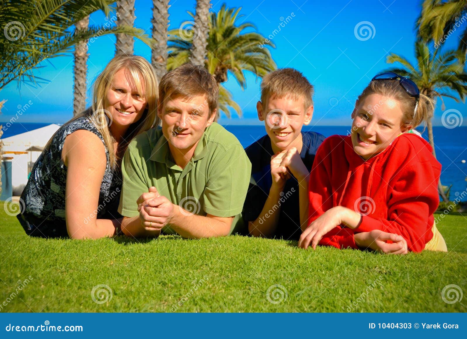 Family on Catalina Island stock image. Image of happy - 10404303