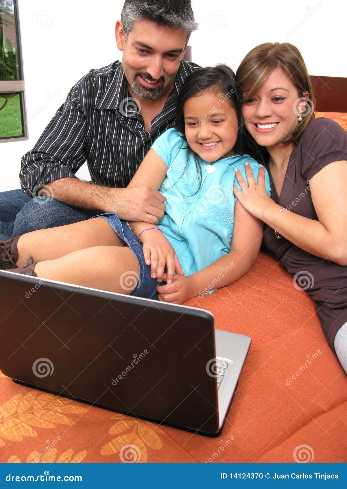 Family computer stock photo. Image of latin, laptop, happy - 14124370