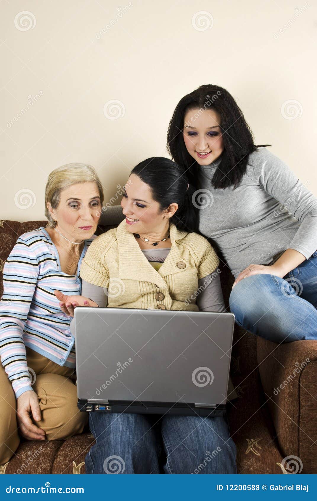 Family Conversation and Laptop Stock Photo - Image of discuss, house ...
