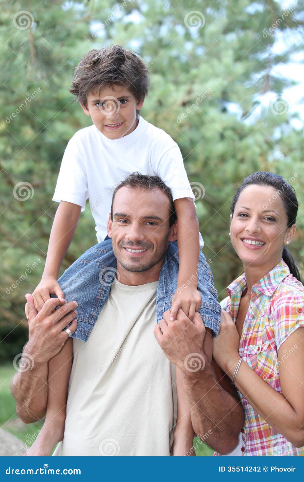 Family in the countryside stock photo. Image of people - 35514242