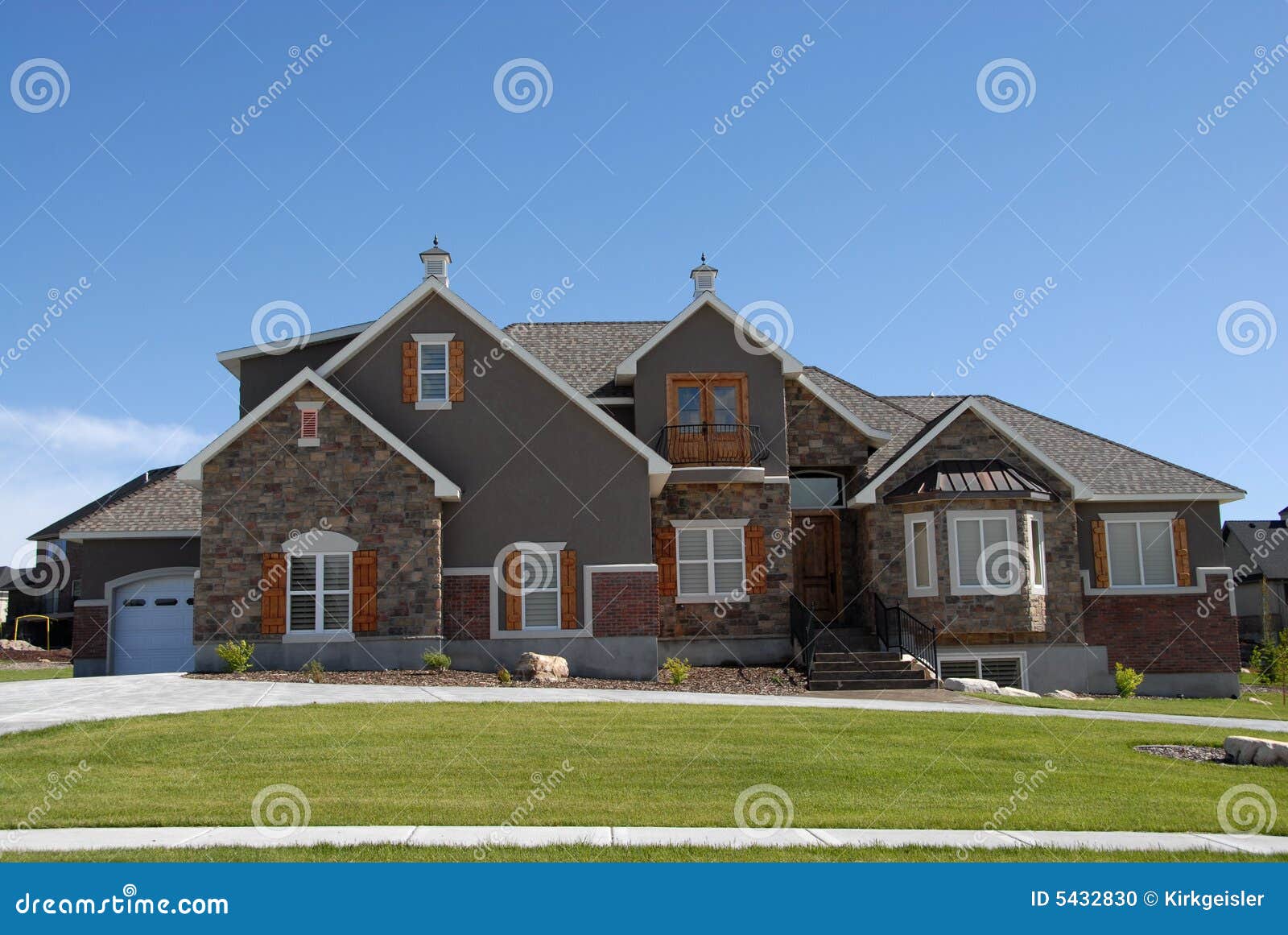 Family Dream Home Picture. Image: 5432830