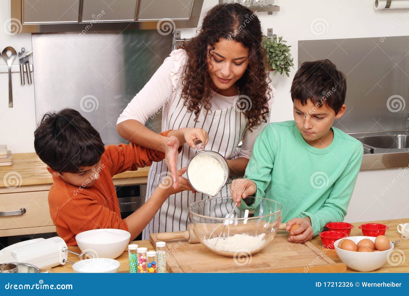 Family in the kitchen stock photo. Image of bowl, food - 17212326