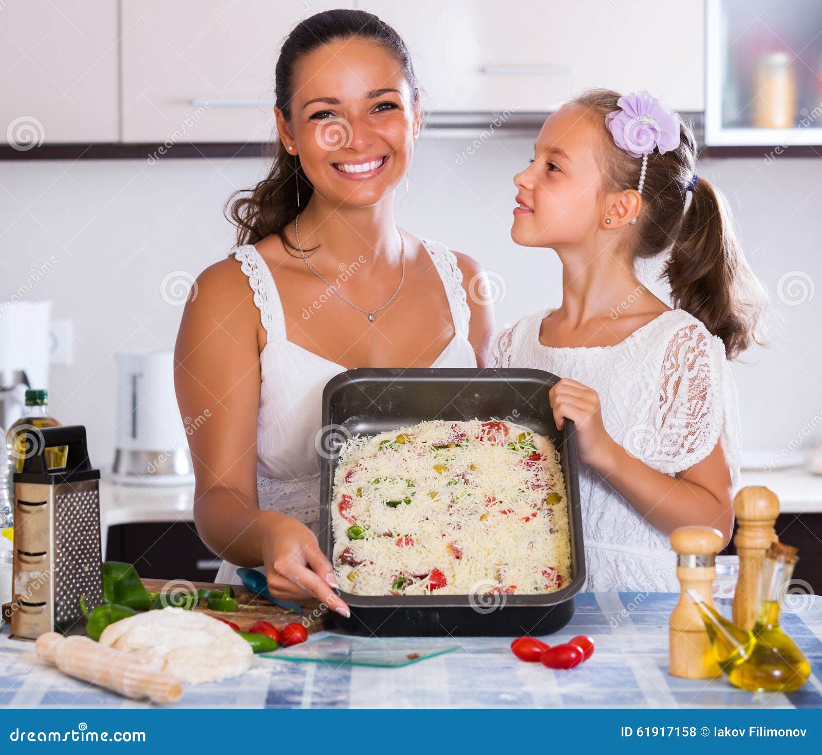 Family Making Pizza with Vegetables Stock Photo - Image of happy ...