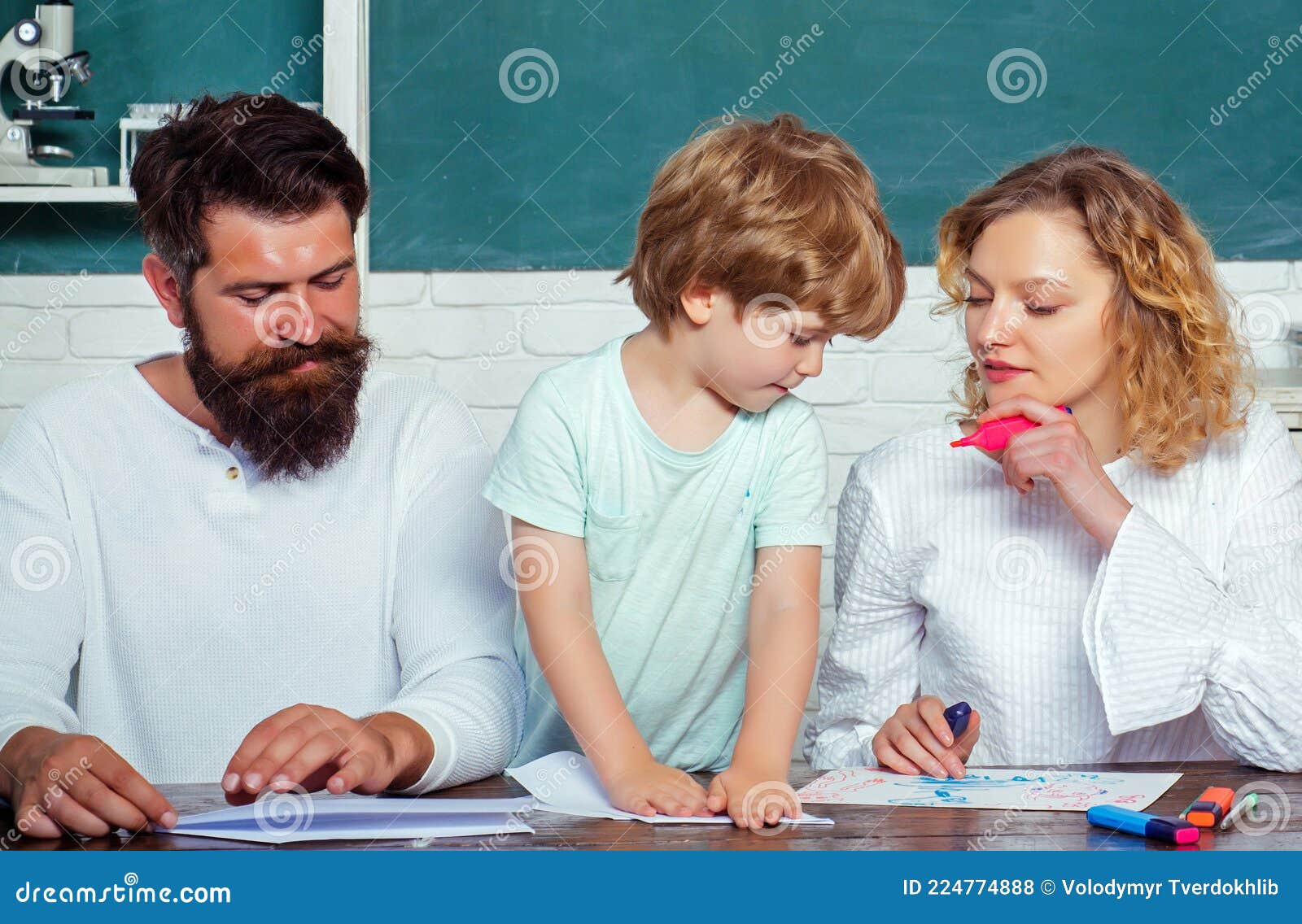 Family School. Family School Partnerships Examples. Teachers Day ... Family School. Family School Partnerships Examples. Teachers Day ...