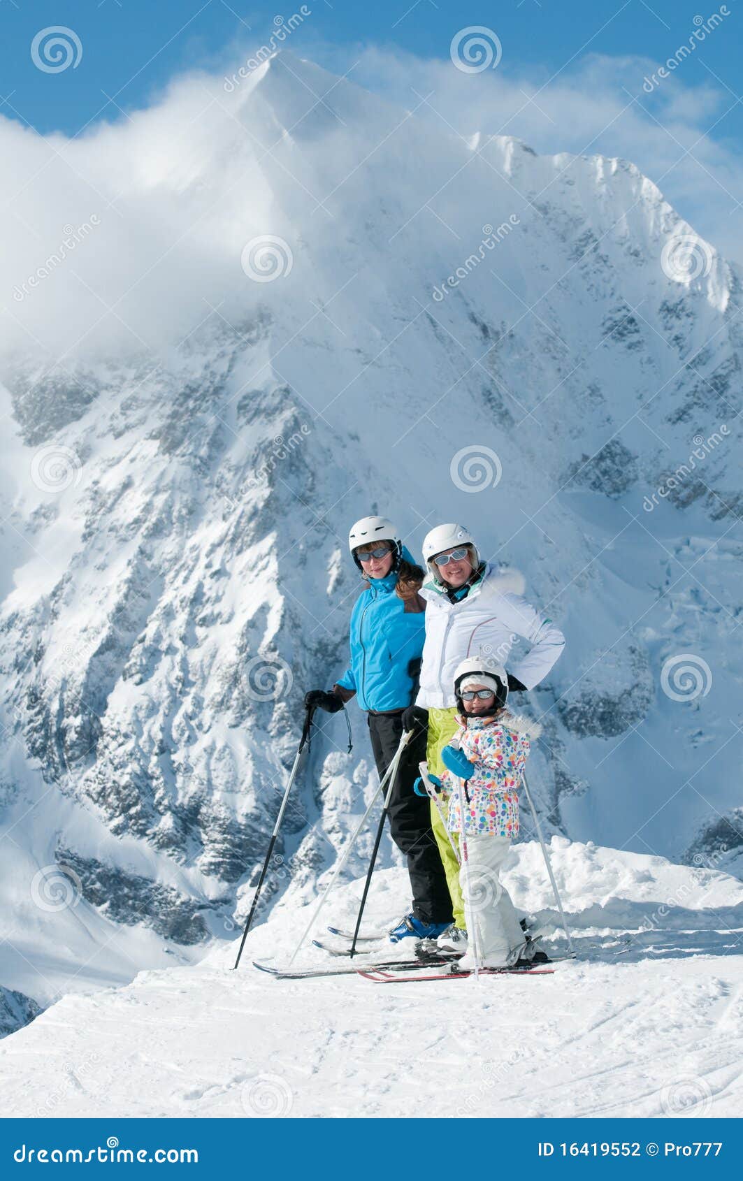 Family ski team stock photo. Image of snow, people, copy - 16419552