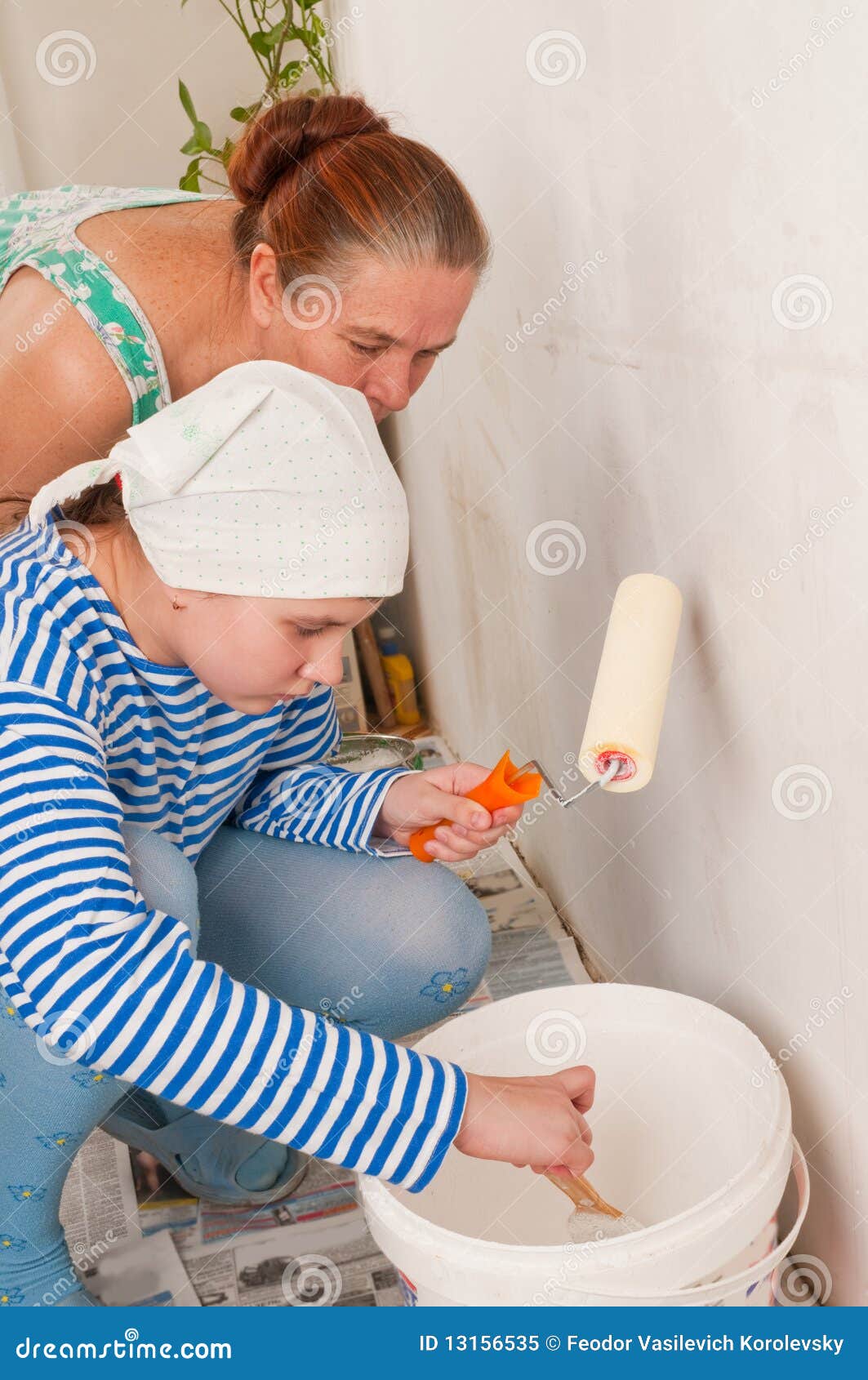 Family. Two generations. stock image. Image of elderly - 13156535