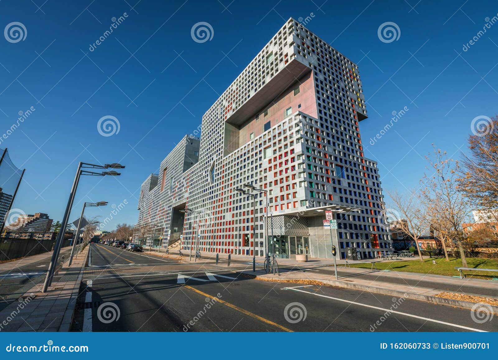 Famoso Edificio Nel MIT Boston, Il Dormitory Building `Simmons Hall ...
