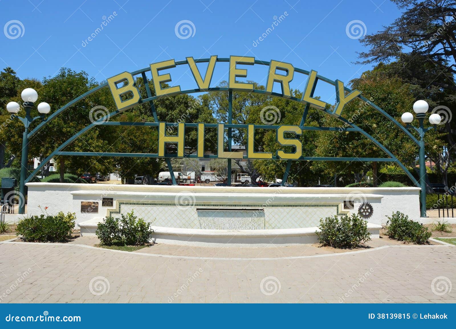 Famous Beverly Hills sign editorial image. Image of hollywood - 38139815