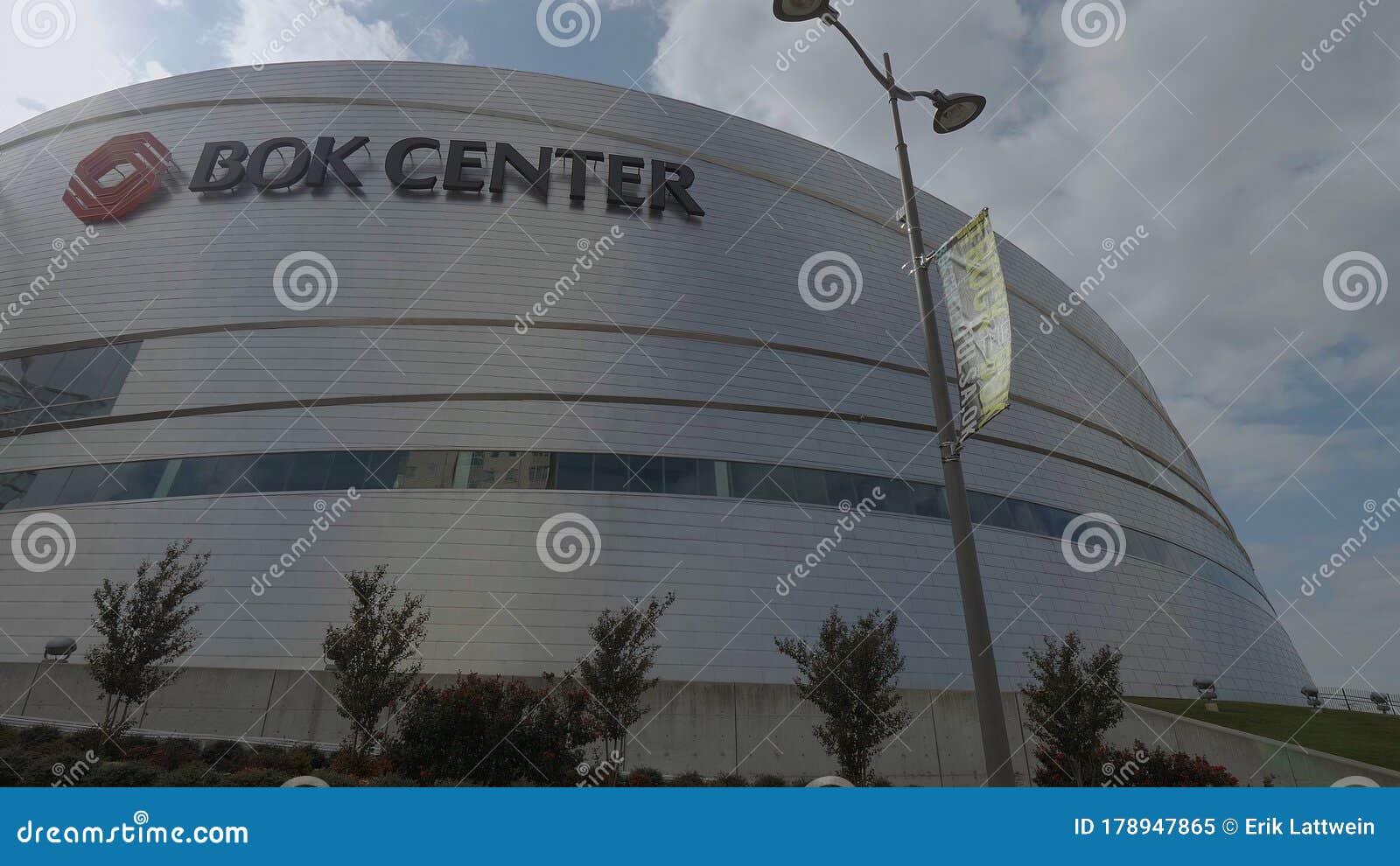 Famous Bok Center in Tulsa - TULSA-OKLAHOMA, OCTOBER 21, 2017 Editorial ...