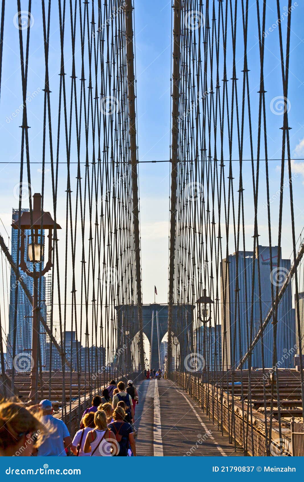 Famous Brooklyn Bridge editorial photography. Image of architecture ...