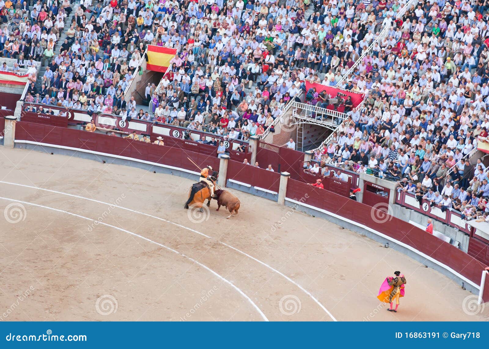 Famous bullfighting arena editorial photo. Image of culture - 16863191