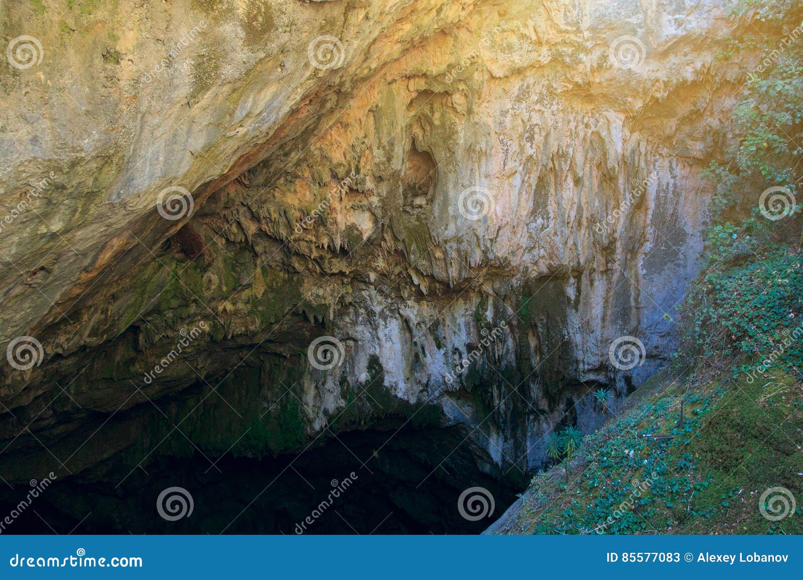 The famous cave of Zeus stock image. Image of dark, history - 85577083