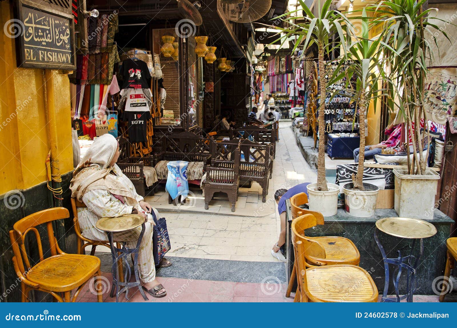 Famous El Fishawy Cafe in Cairo Souk Egypt Editorial Stock Photo ...