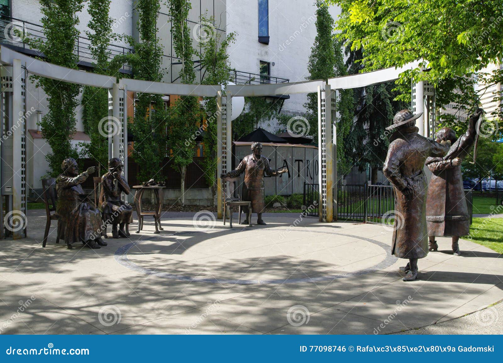 The Famous Five Statue Aka, Calgary, Canada Editorial Photo - Image of ...