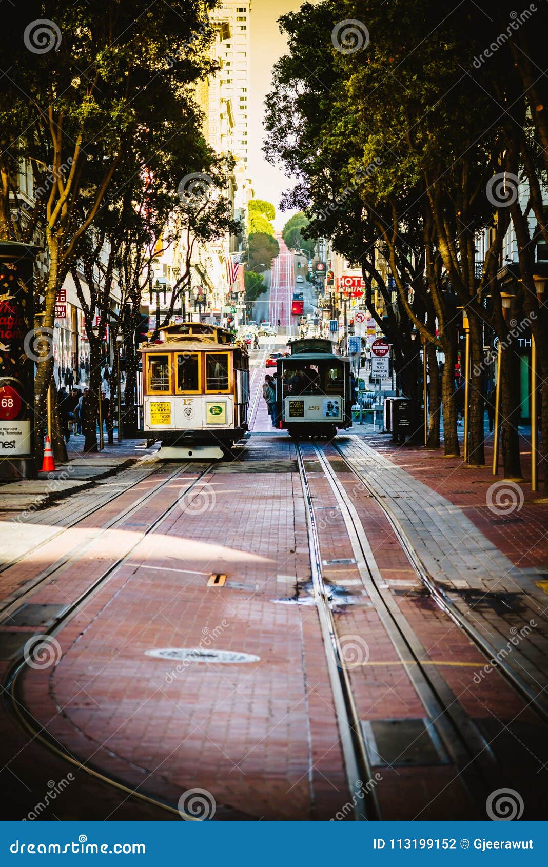 Famous Historic Traditional Cable Car in San Francisco Editorial ...