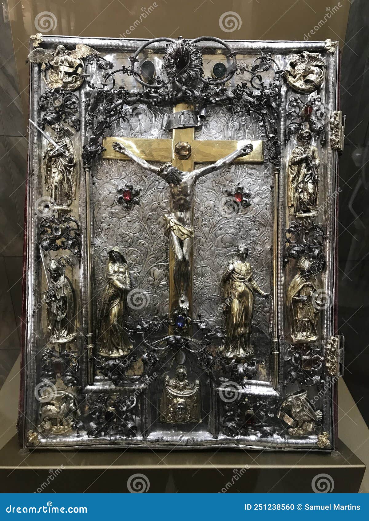 The Famous Holy Door at St. Peter S Basilica in Vatican Editorial Image ...