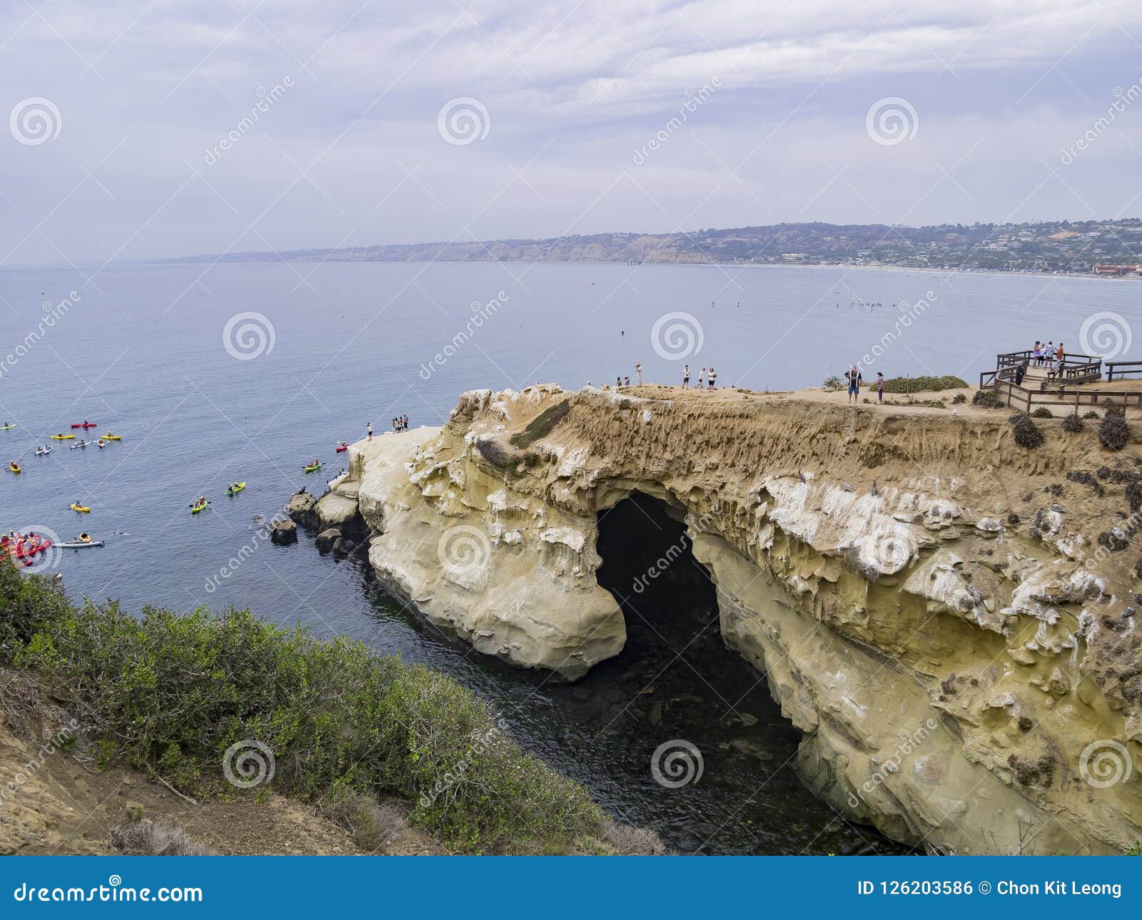 The famous La Jolla Cove editorial photo. Image of travel - 126203586