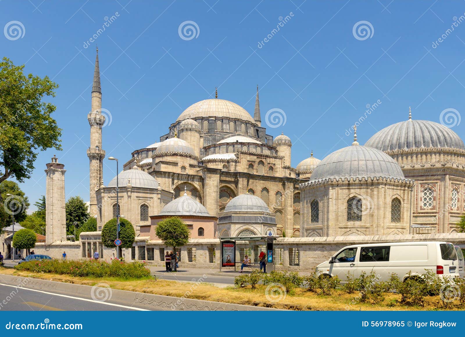 The Famous Laleli Mosque in Istanbul, Editorial Image - Image of place ...