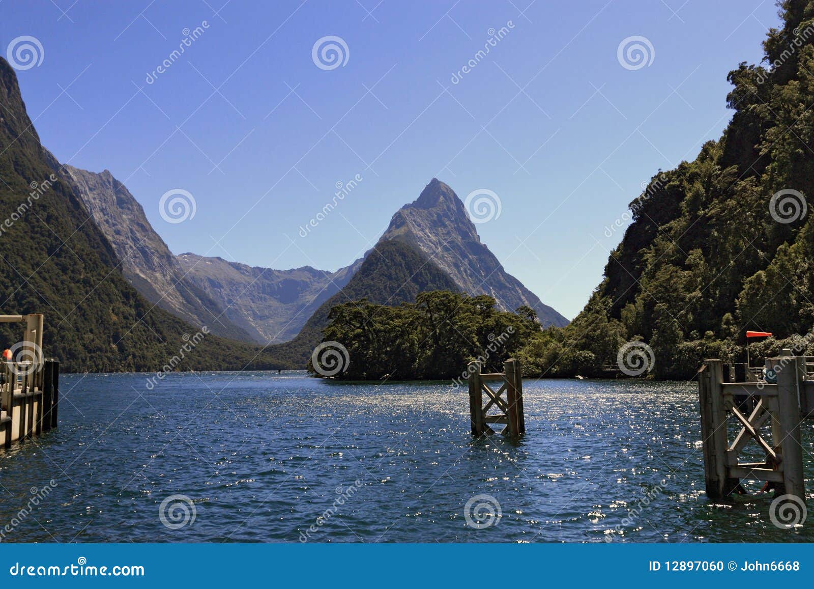 Famous Milford Sound and Mitre Peak Stock Photo - Image of attractive ...