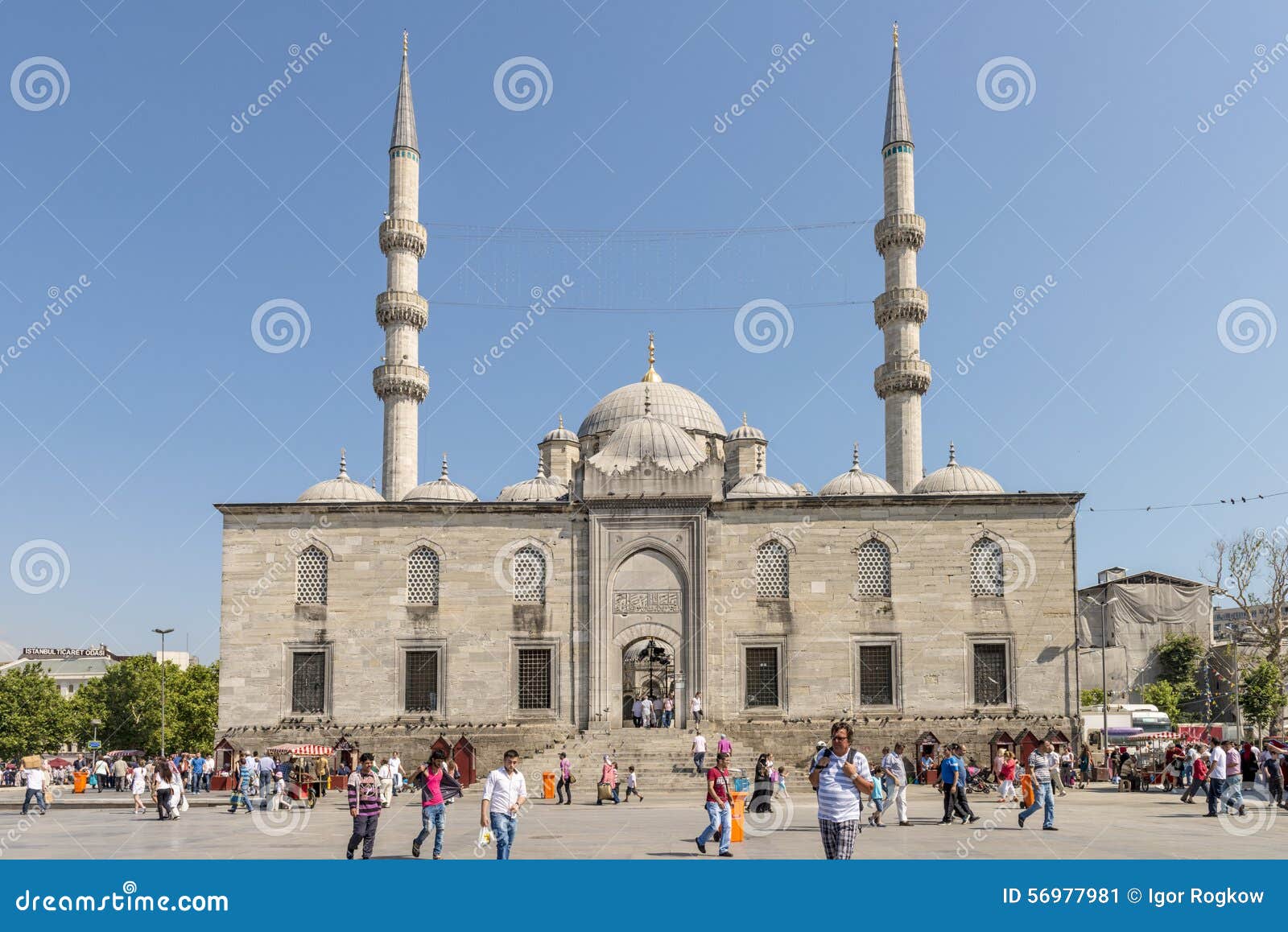 The Famous New Mosque in Istanbul, Editorial Photo - Image of hagia ...