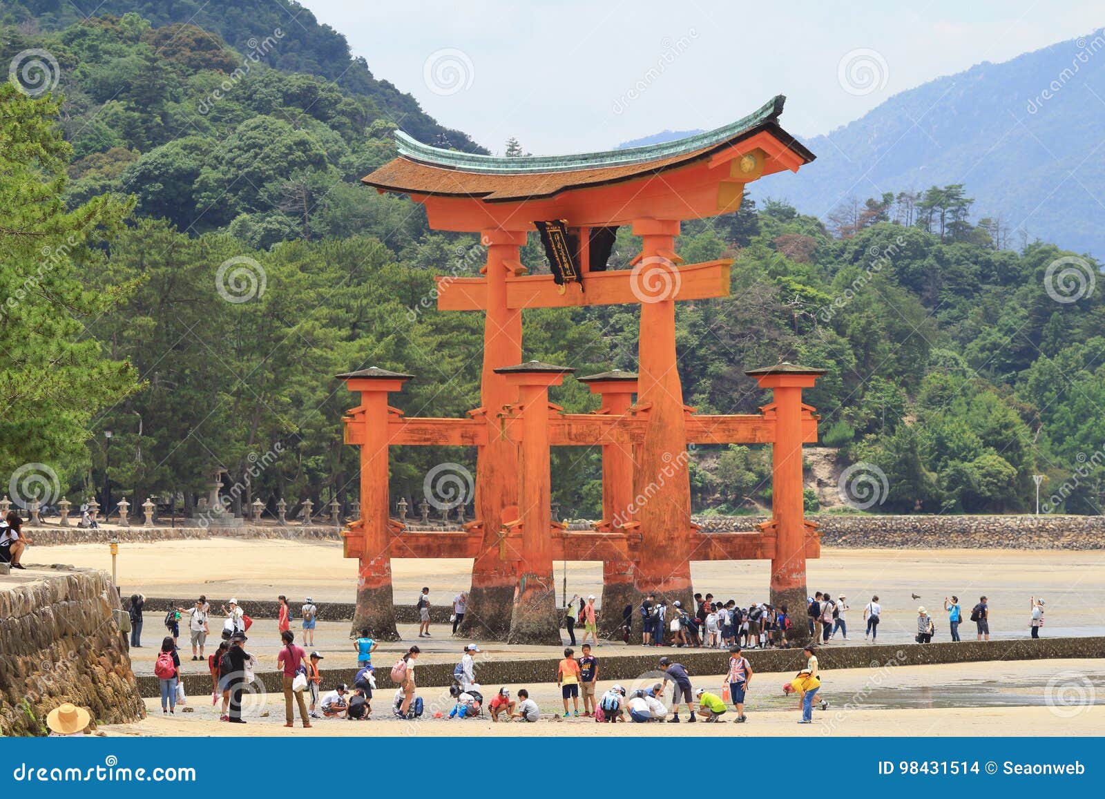 The Famous Orange Floating Shinto Gate Editorial Stock Image - Image of ...