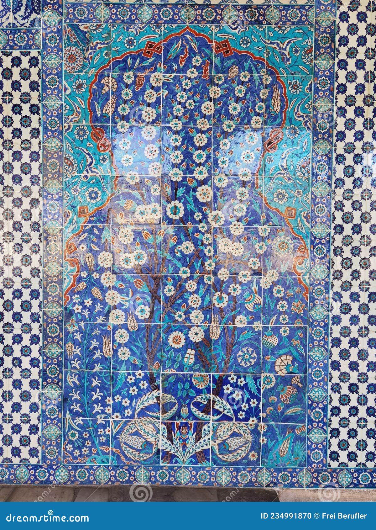 Famous Tiles on Mosques in Istanbul from the 16th Century Stock Photo ...