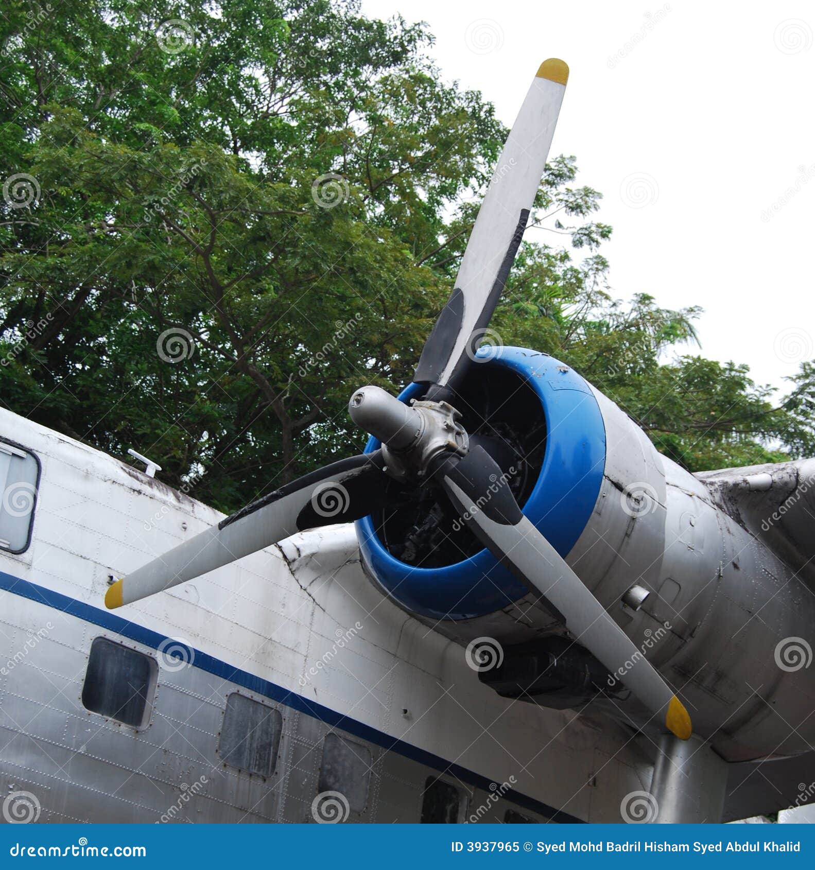 Fan blades stock image. Image of airplane, parts, airbus - 3937965