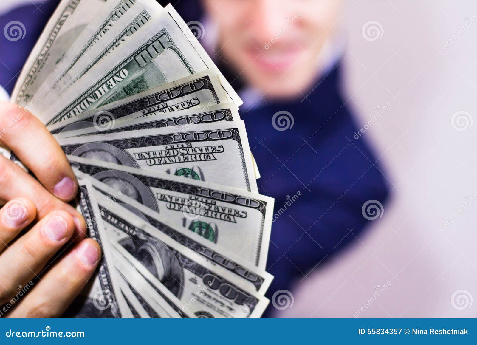 Fan of Hundred-dollar Bills Stock Image - Image of bank, notes: 65834357