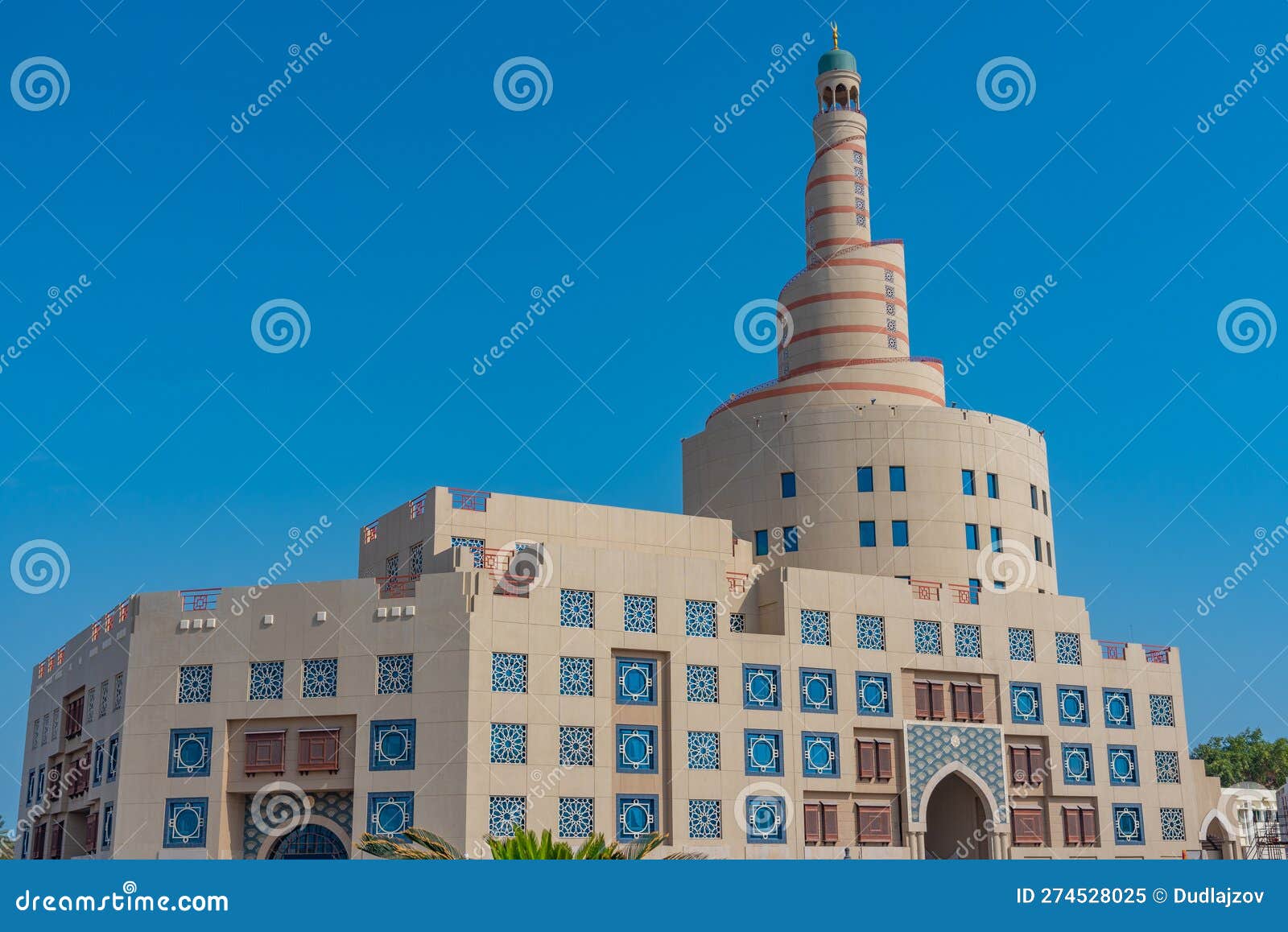 Fanar Masjid Mosque in Doha, Qatar Stock Image - Image of architecture ...