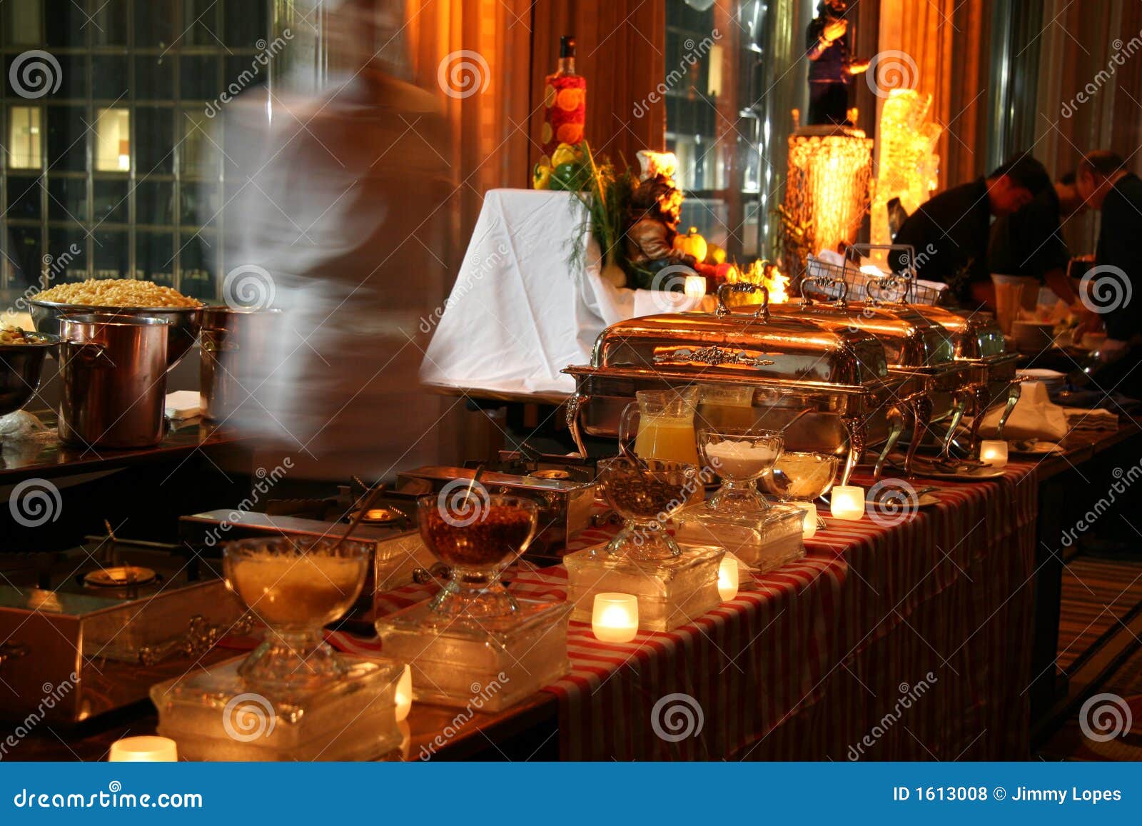 Buffet Line Royalty-Free Stock Photo | CartoonDealer.com #3040215