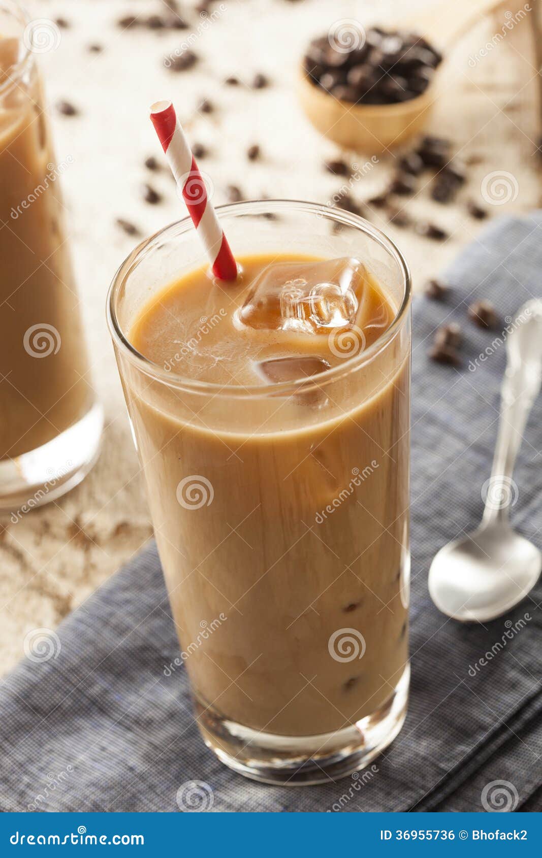 Fancy Iced Coffee with Cream Stock Photo - Image of liquid, java: 36955736