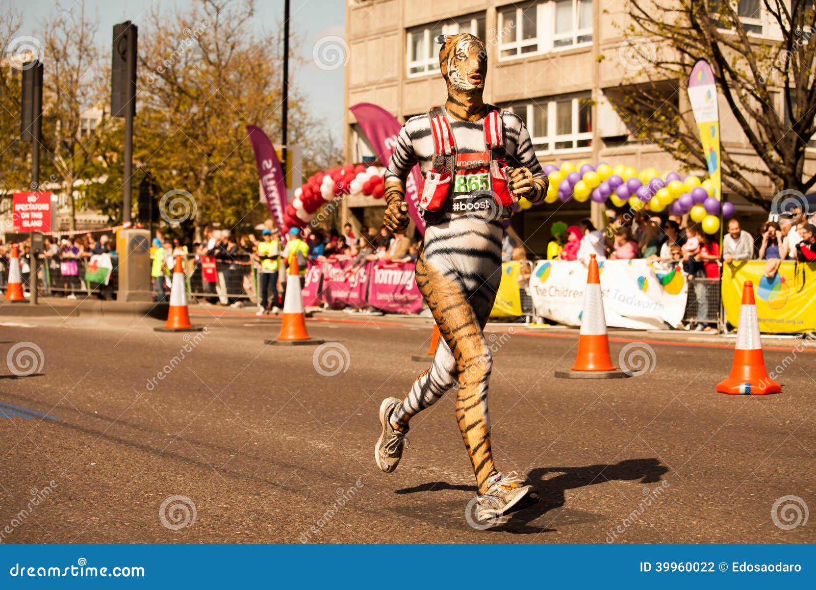 Fancy Runner editorial photography. Image of charity - 39960022