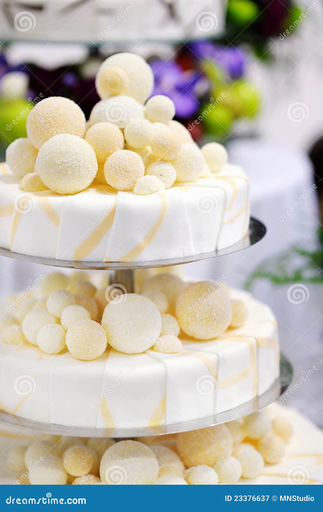 Fancy wedding cake stock image. Image of elegant, ceremony - 23376637