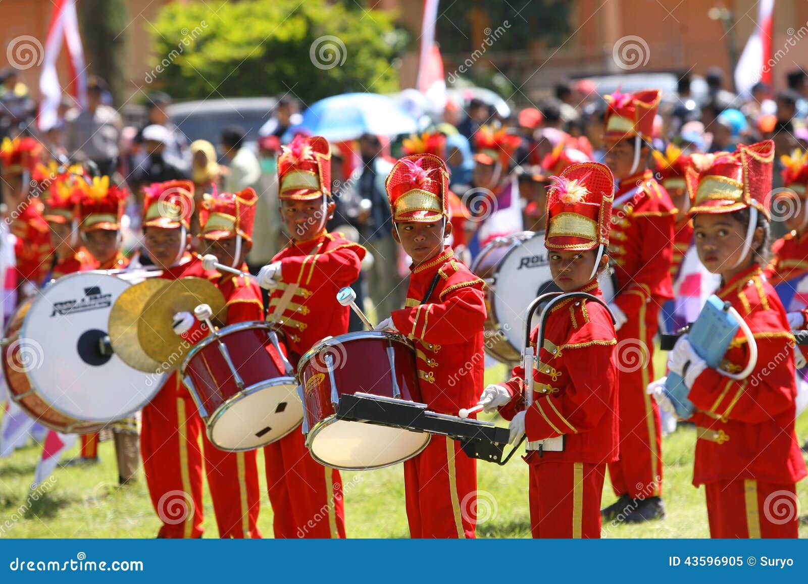 Fanfare NEUVE image éditorial. Image du indépendance - 43596905