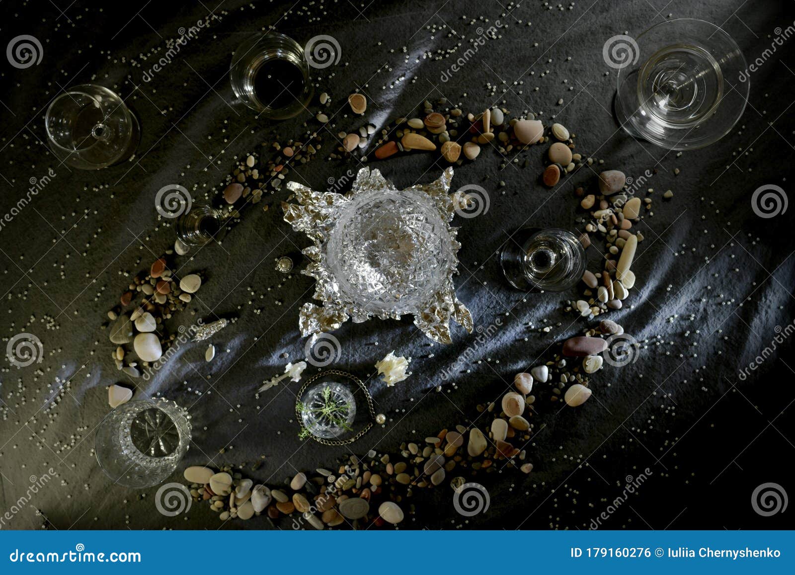 Fantastic Art Layout of the Planets of the Solar System Presented from ...