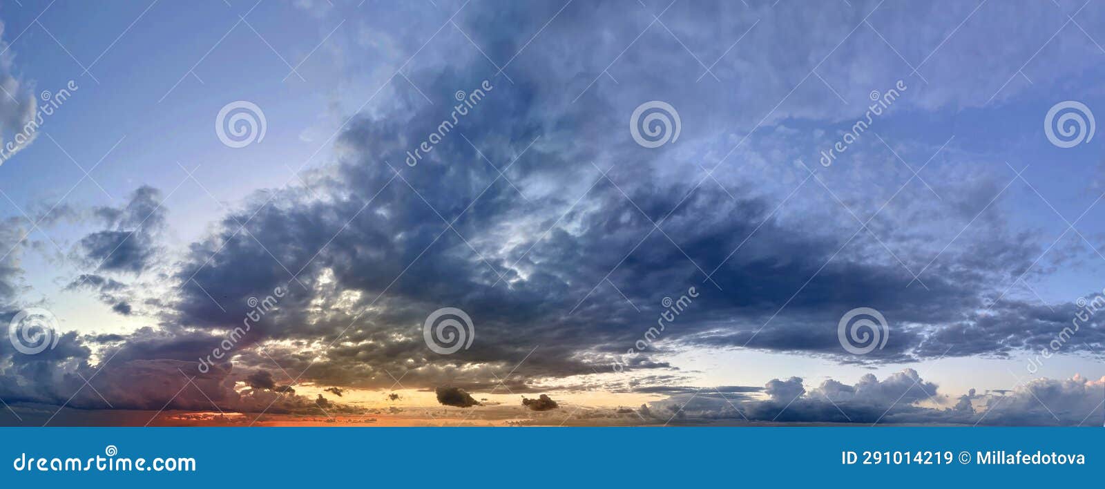 Fantastic Colorful Sky with Dramatic Cloud. Panoramic Sunset Skyline ...
