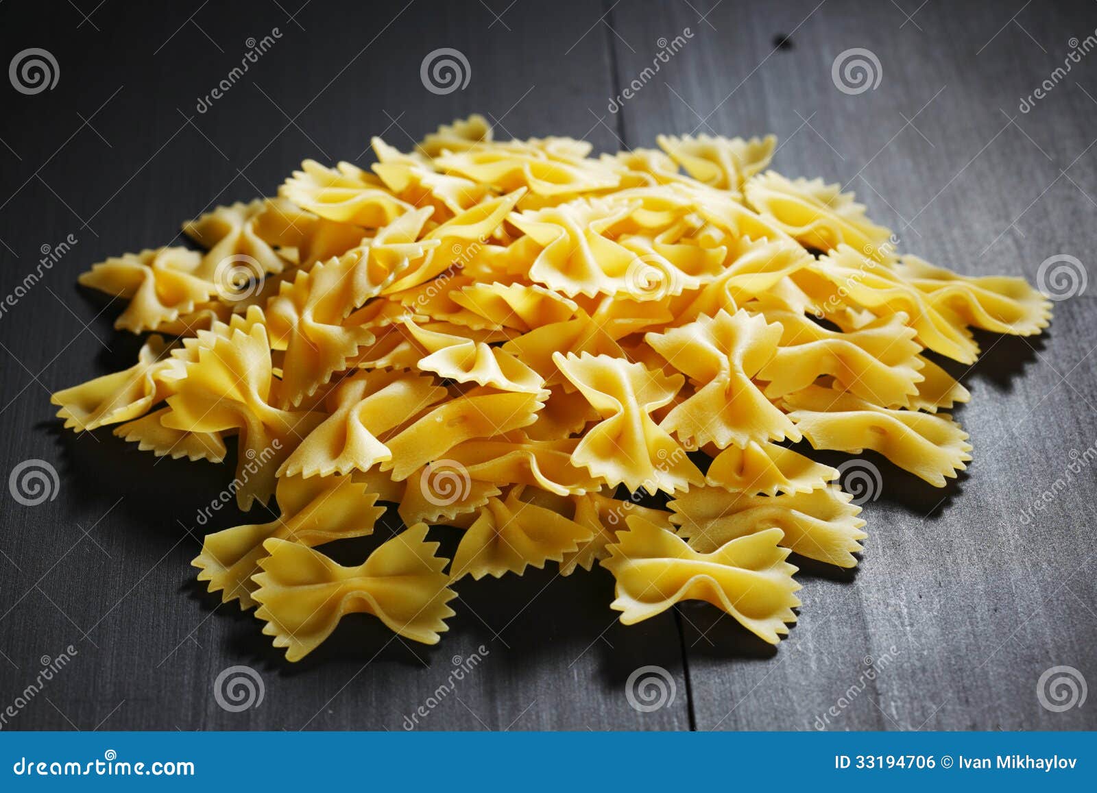 Farfalle - Bow Shaped Pasta Stock Photo - Image of meal, closeup: 33194706