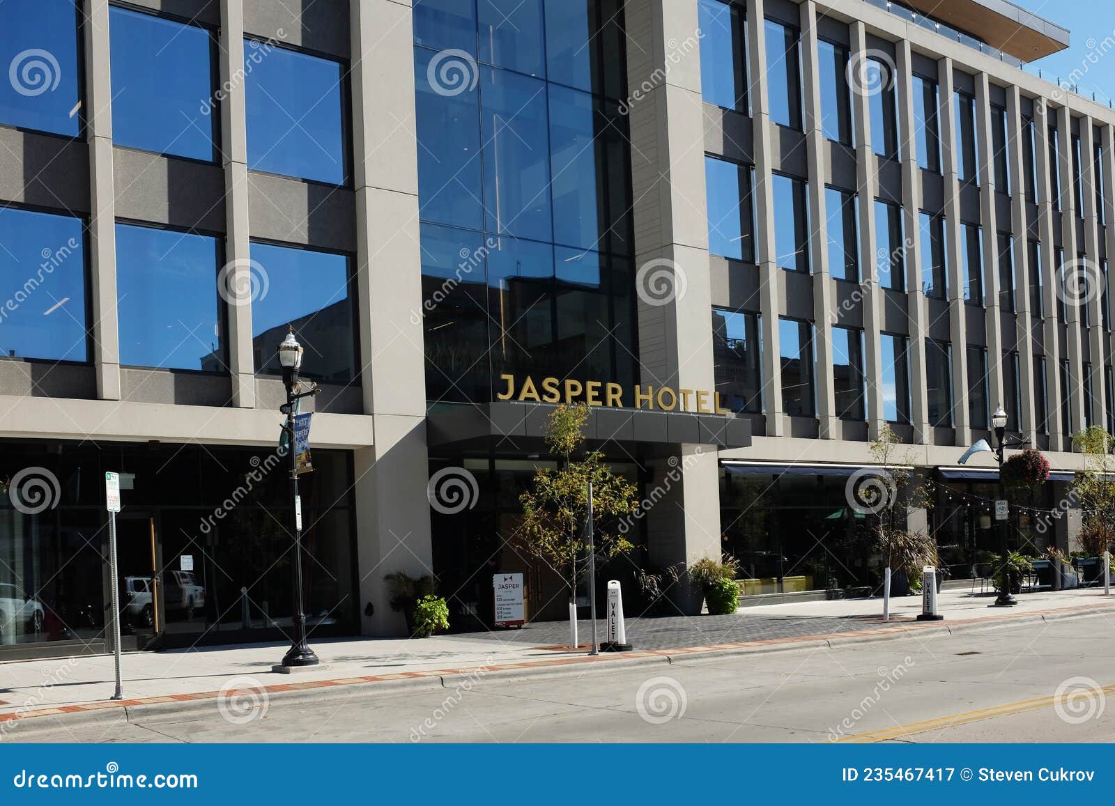 FARGO, NORTH DAKOTA - 4 OCT 2021: Jasper Hotel, the Newest Upscale ...