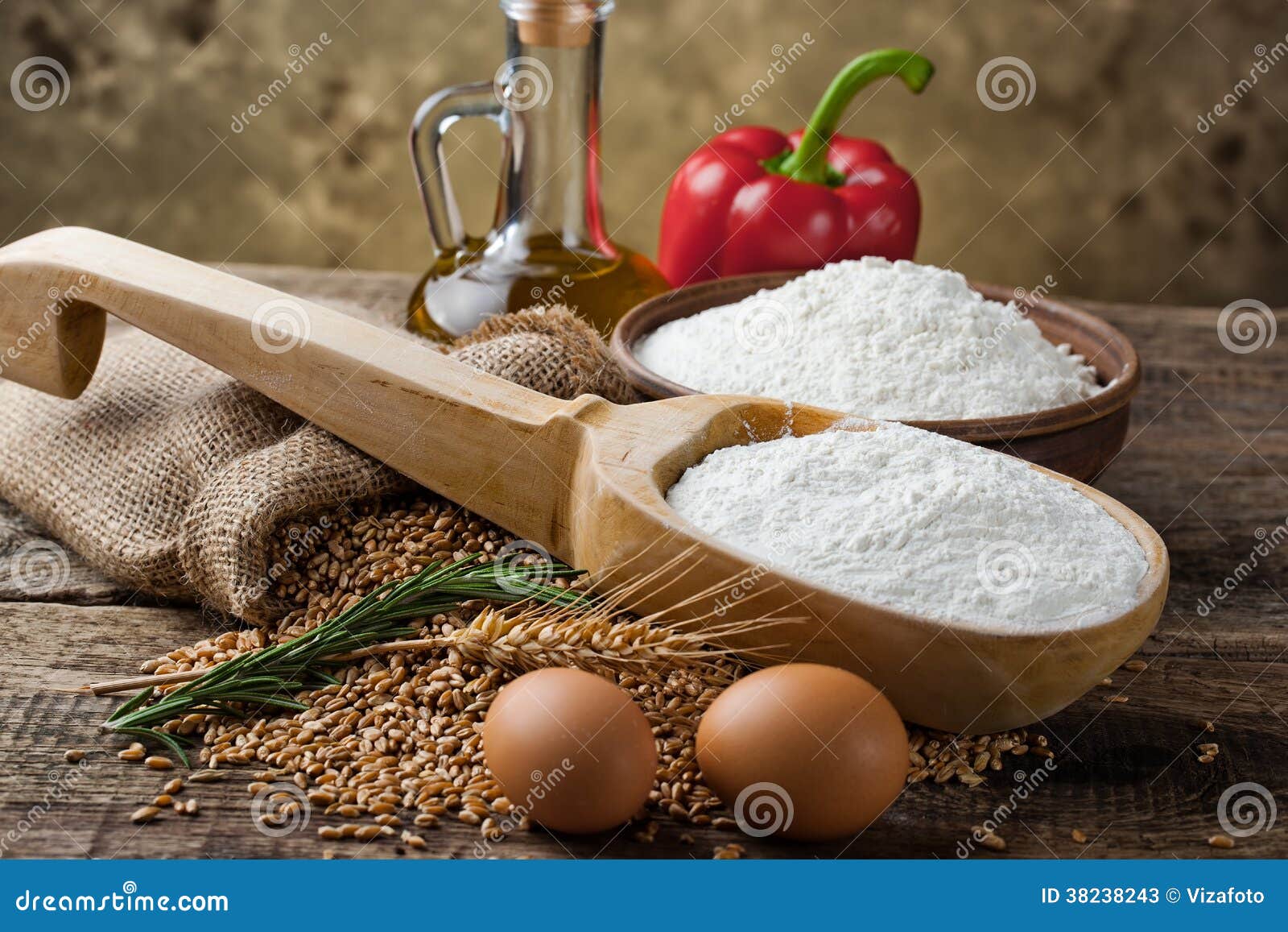 Farine image stock. Image du nourriture, appétissant - 38238243