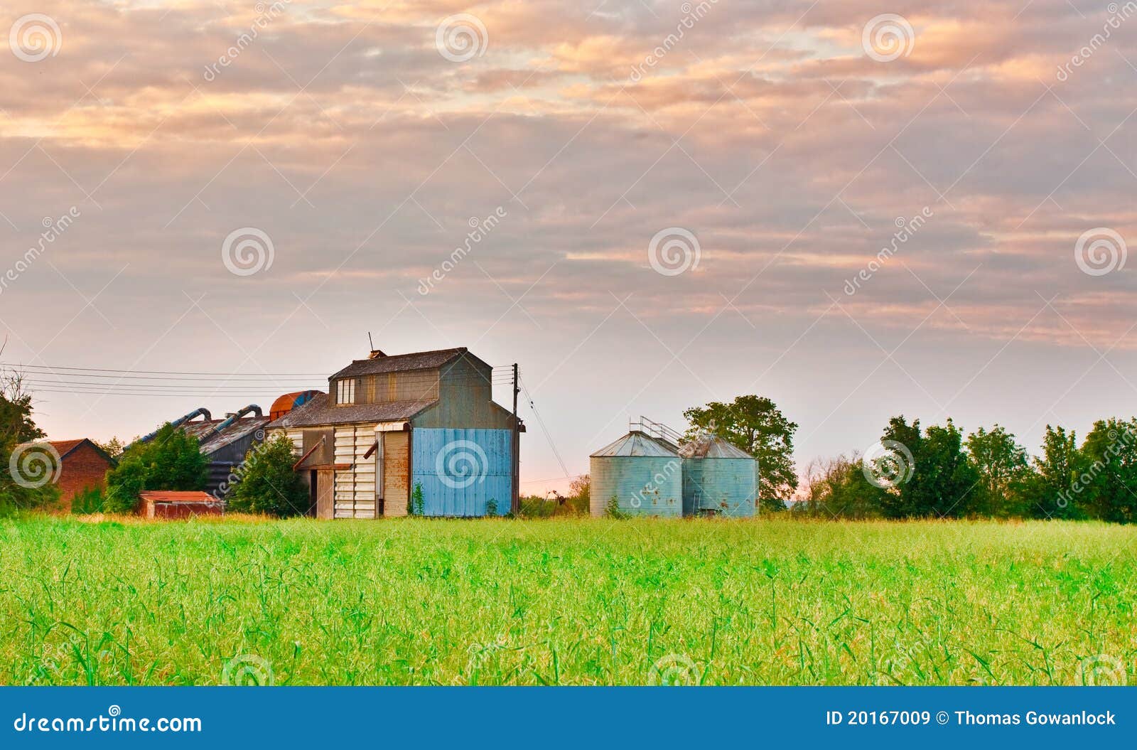 Farm buildings stock image. Image of countryside, anglia - 20167009