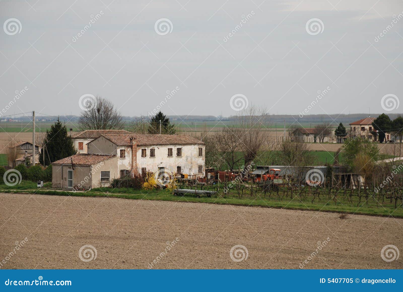 Farm Buildings in Veneto 3 stock image. Image of farmland - 5407705