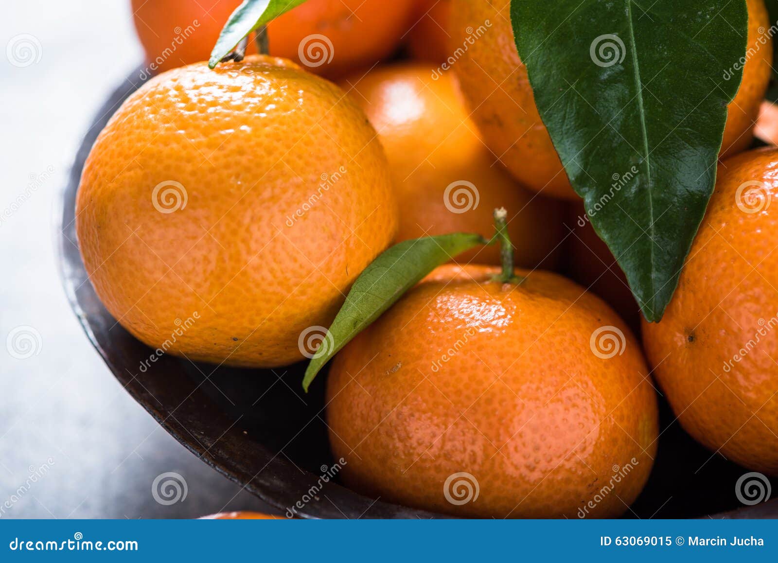 Farm Fresh Whole Clementine Stock Image - Image of fruit, citrus: 63069015